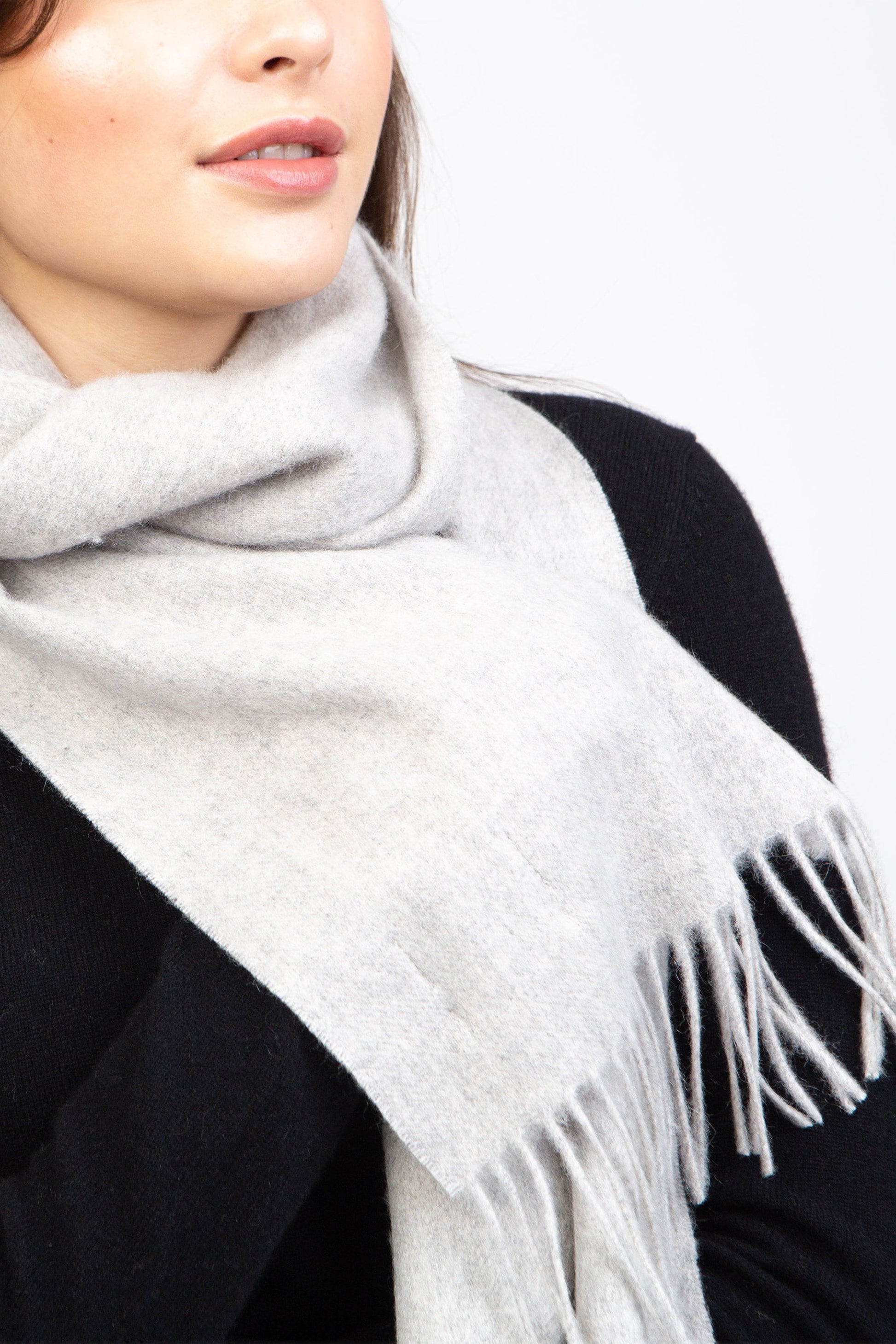 Solid Cashmere Scarf - Oyster Grey – Kiltane